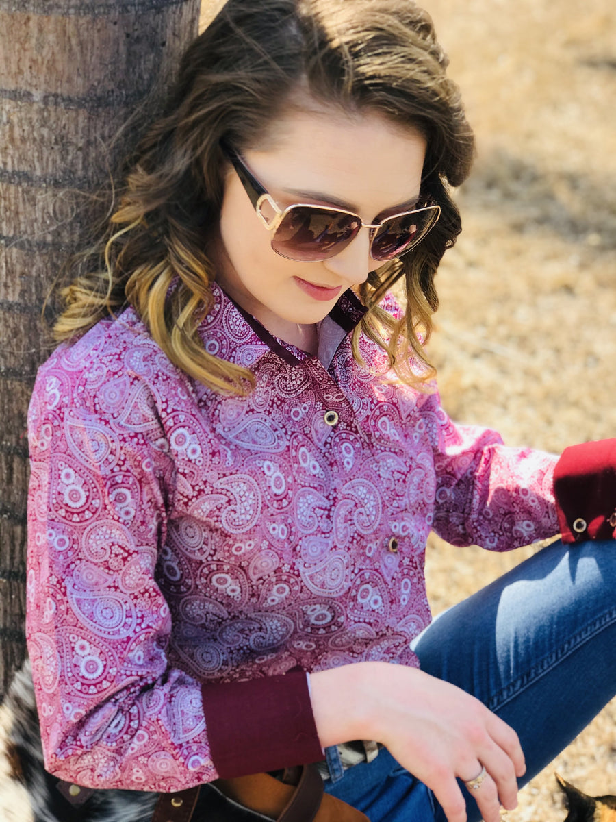 Clothing – Queen B Country
