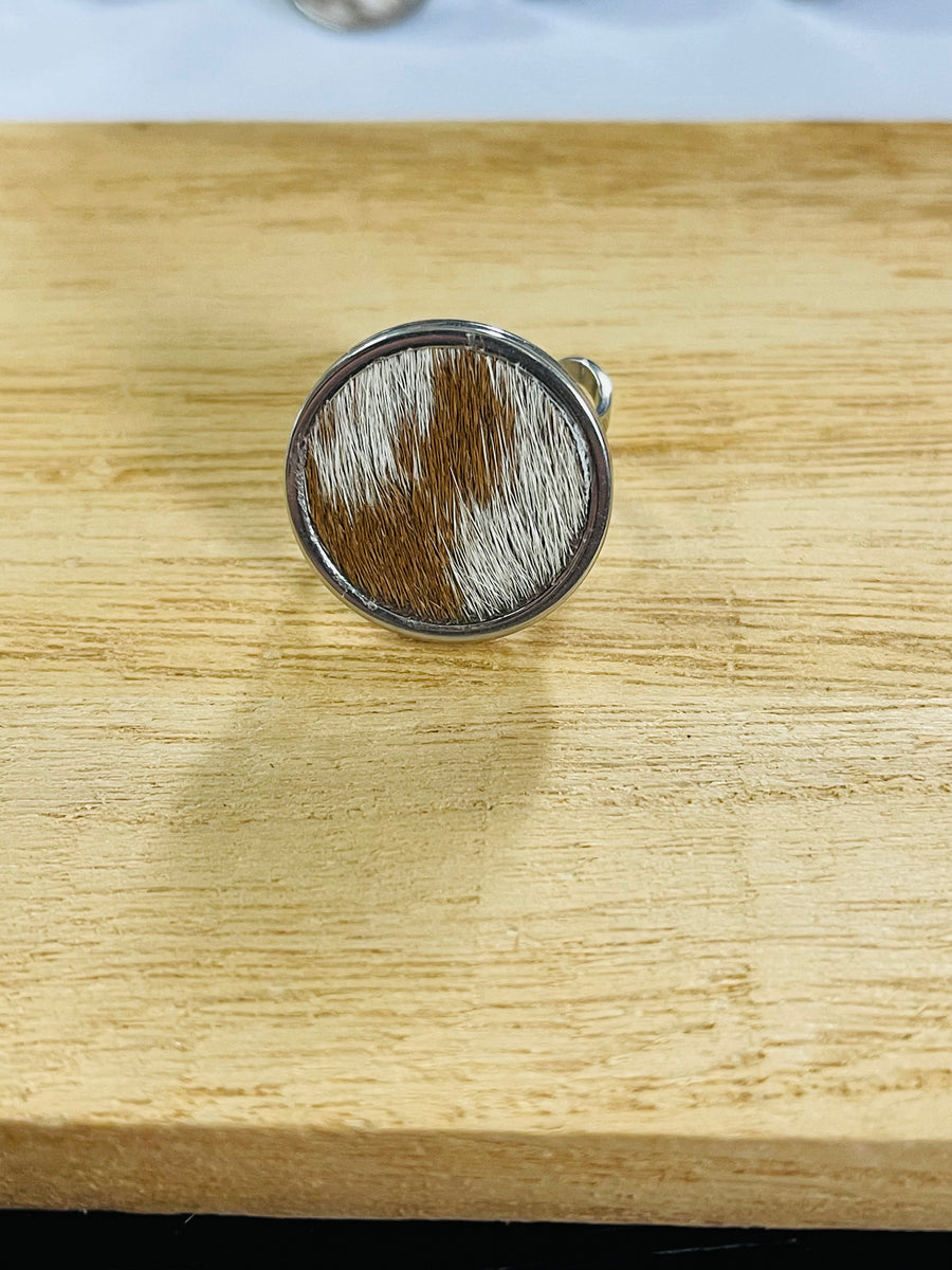 Ring - 04 – Queen B Country